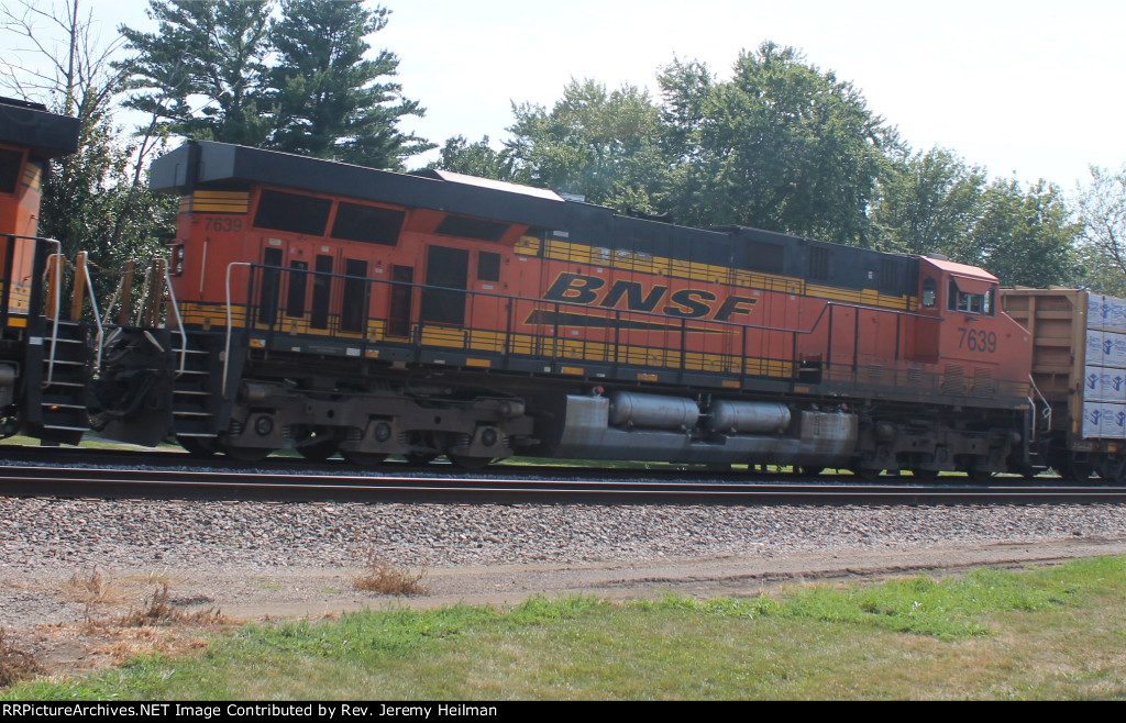 BNSF 7639 (1)